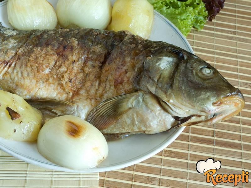 Šaran sa belim lukom - Recepti.com